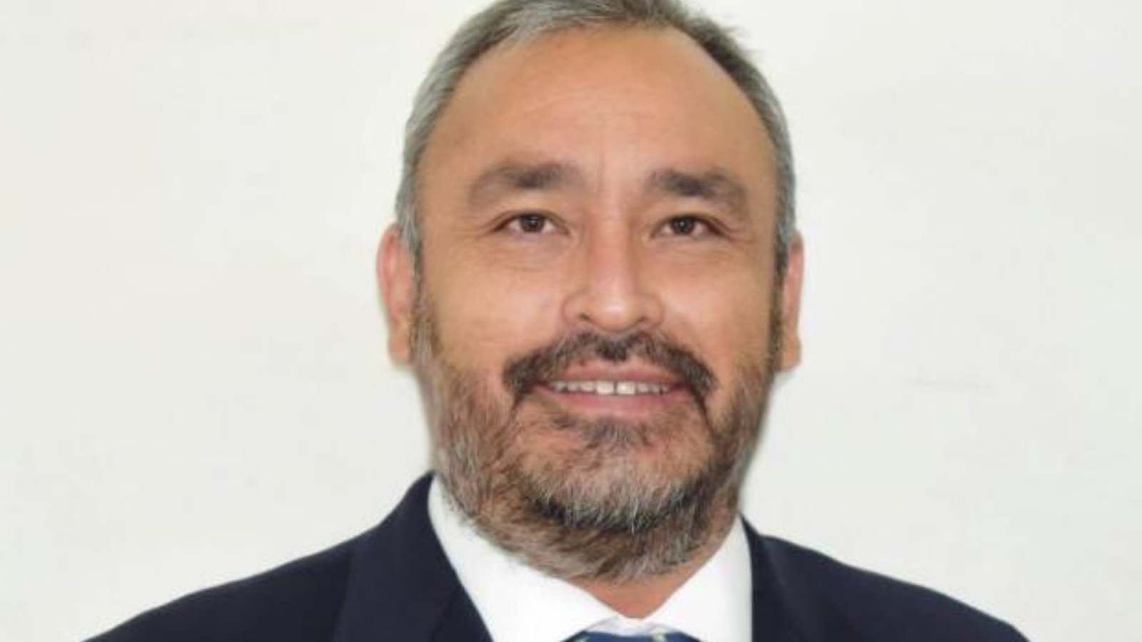 Ian Taylor anuncia nuevo Agente en Punta Arenas >