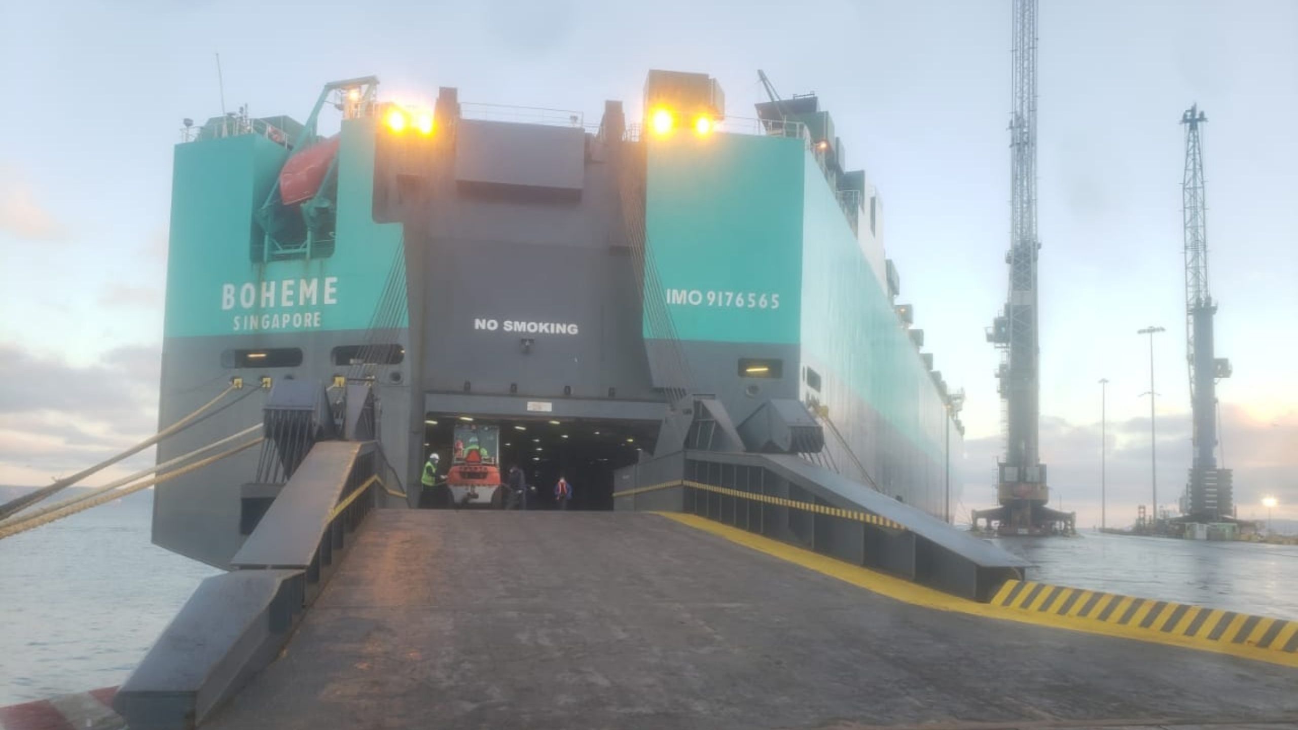 Con más de 3 mil unidades de vehículos y agenciada por Ian Taylor ...